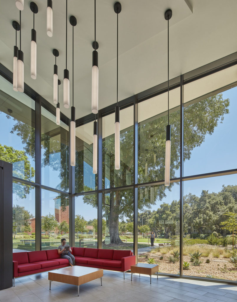 University of La Verne, The Ludwick Center - Steinberg Hart