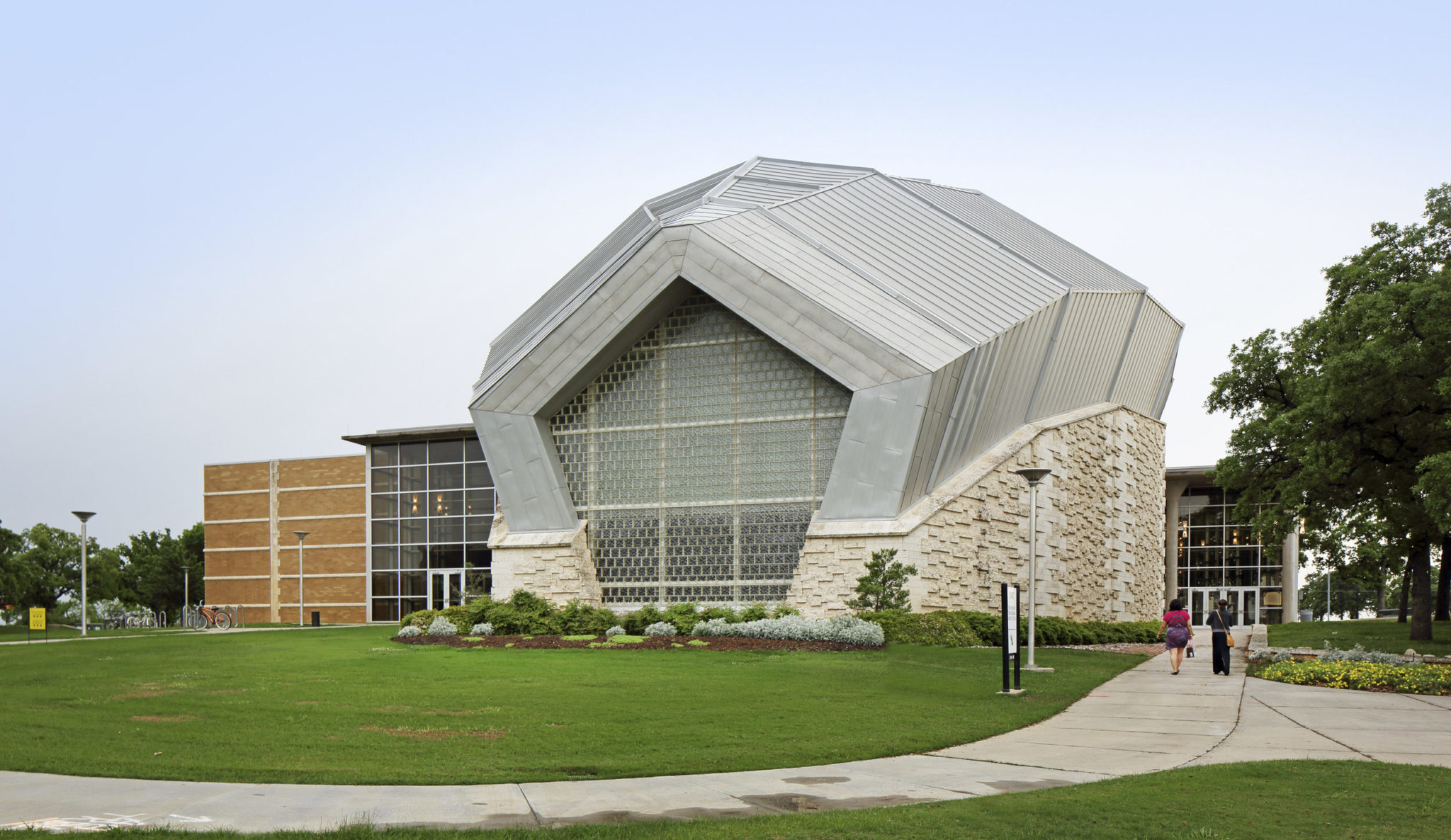 University of North Texas, Lucille "Lupe" Murchison Performing Arts ...